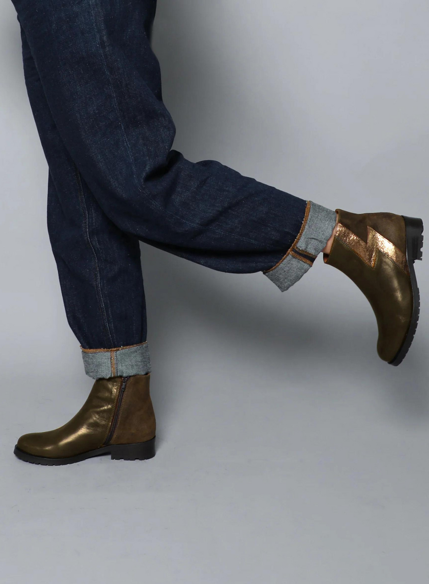 Tatiana Boots in Khaki from Esska – Nomad and the bowerbird & Bringing ...